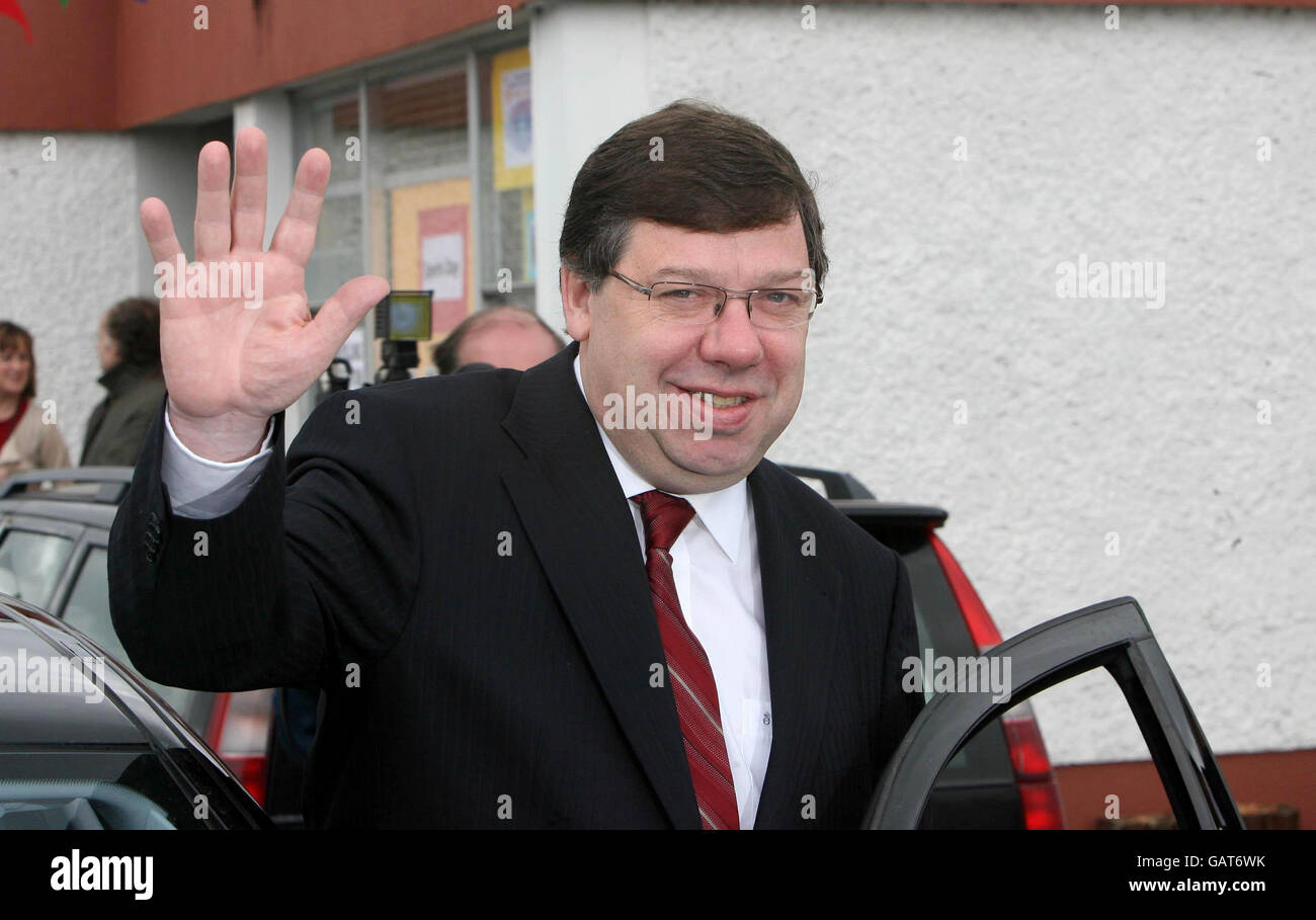 Taoiseach Brian Cowen, after he cast his vote in the Lisbon treaty ...