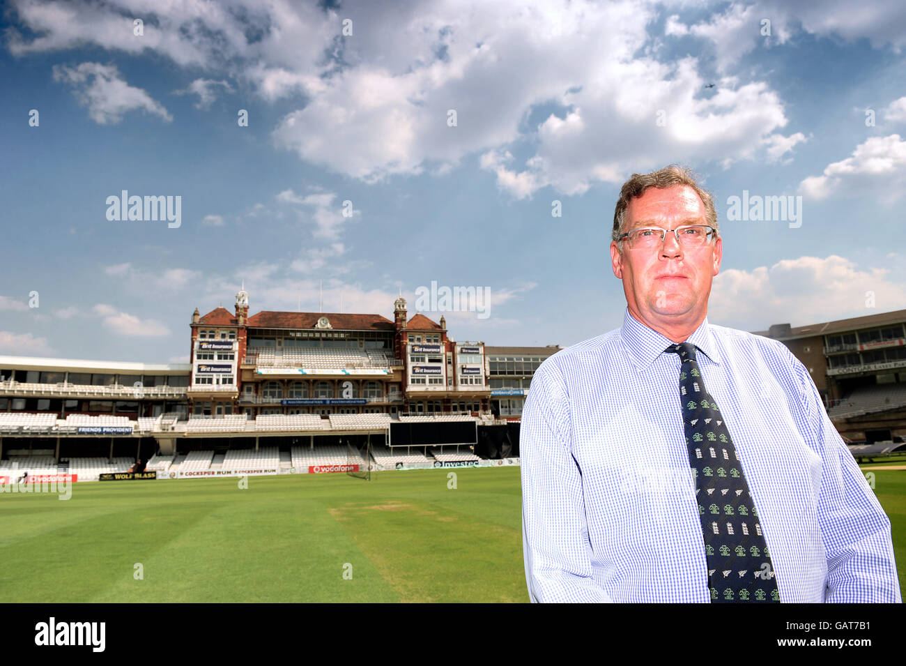 Paul sheldon chief executive hi-res stock photography and images - Alamy