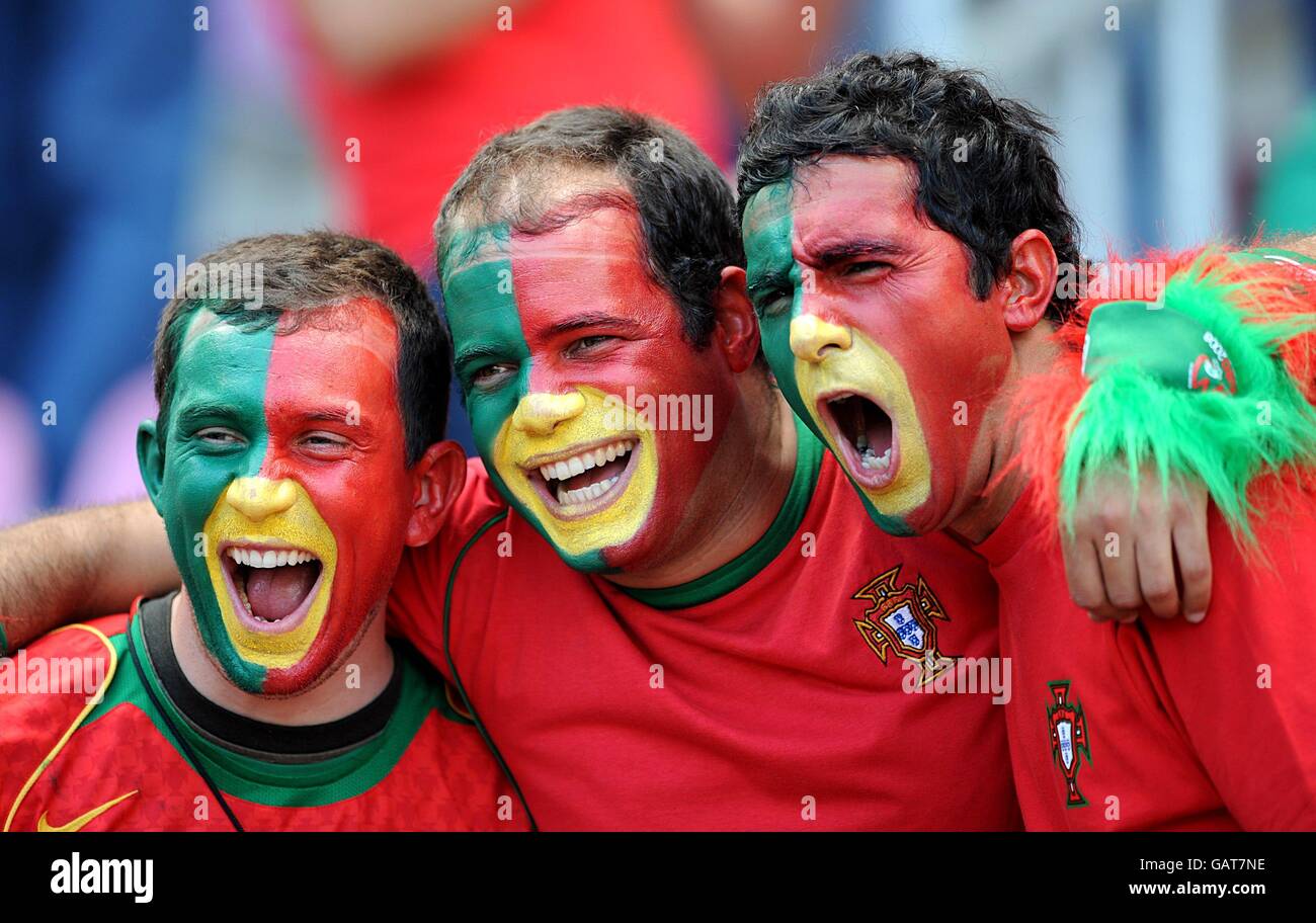 Soccer - UEFA European Championship 2008 - Group A - Czech Republic v ...