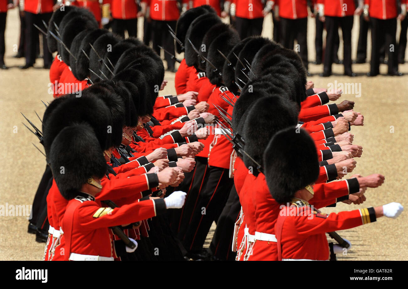 The march past guards trooping colour ceremony in london hi-res stock ...