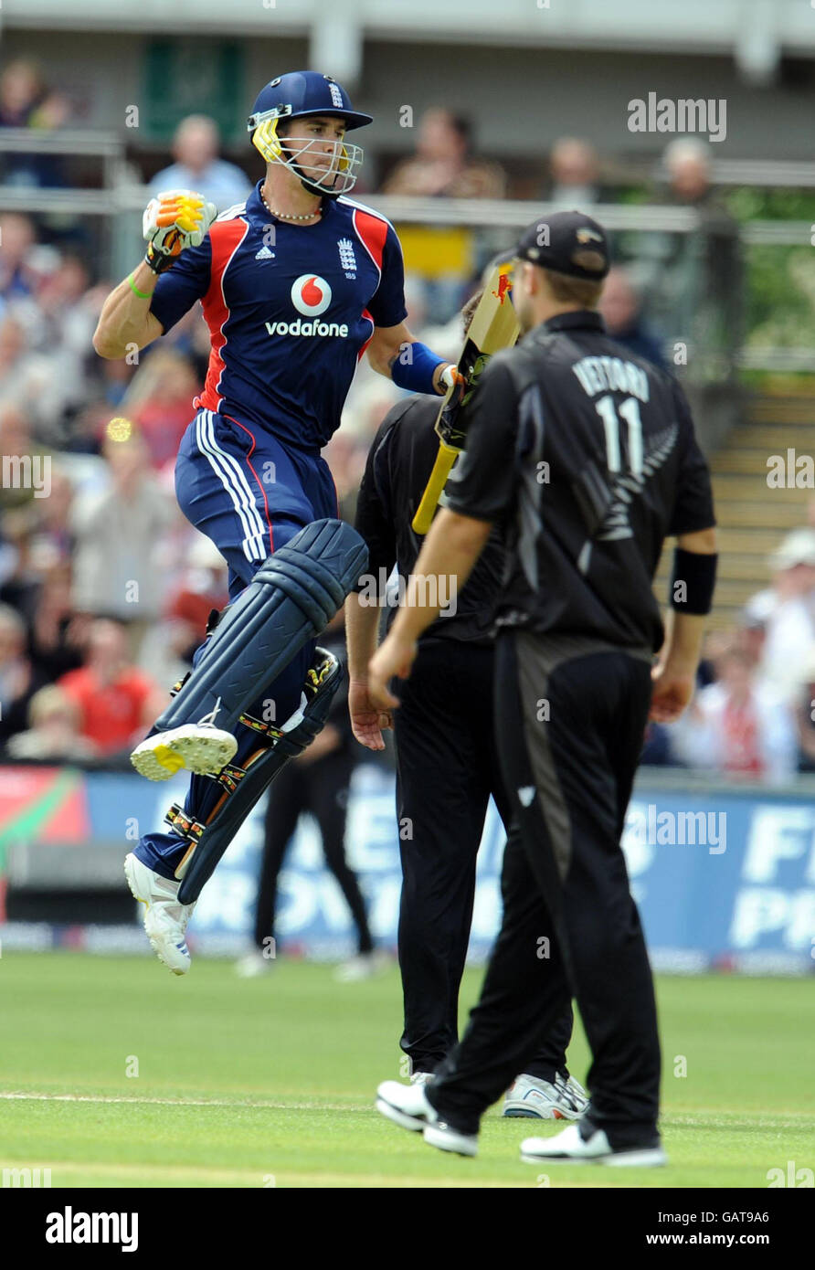 New zealand cricket logo hi-res stock photography and images - Alamy