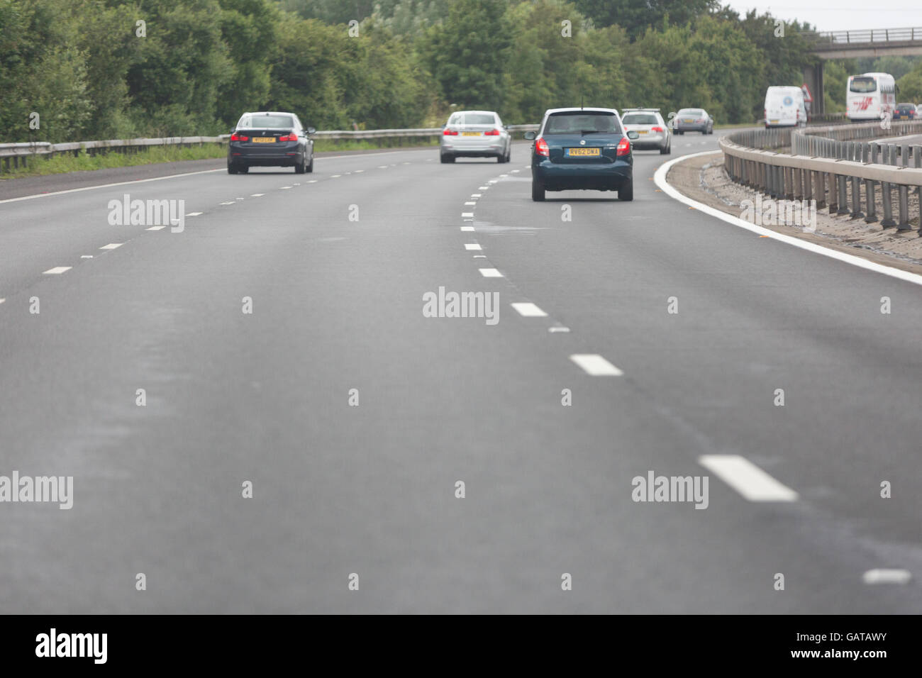 M3 motorway sign hi-res stock photography and images - Alamy