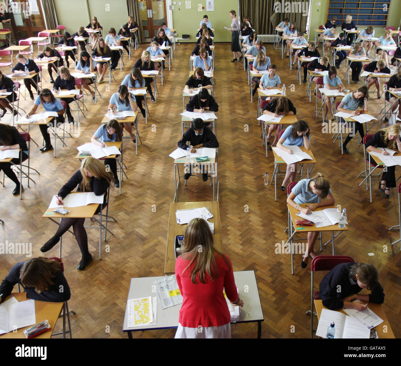 Gcse Examination Stock High Resolution Stock Photography and Images - Alamy