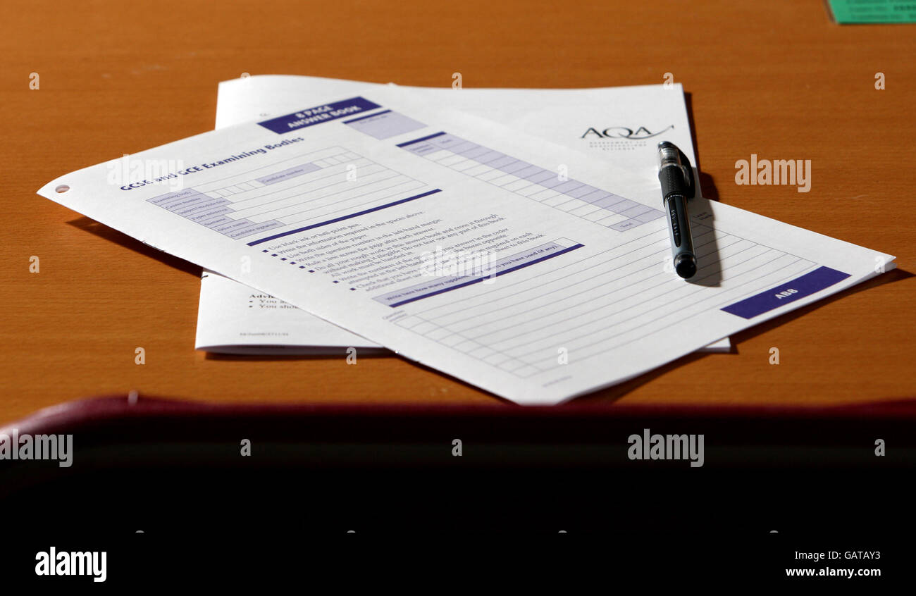 Gcse examination stock hi-res stock photography and images - Alamy