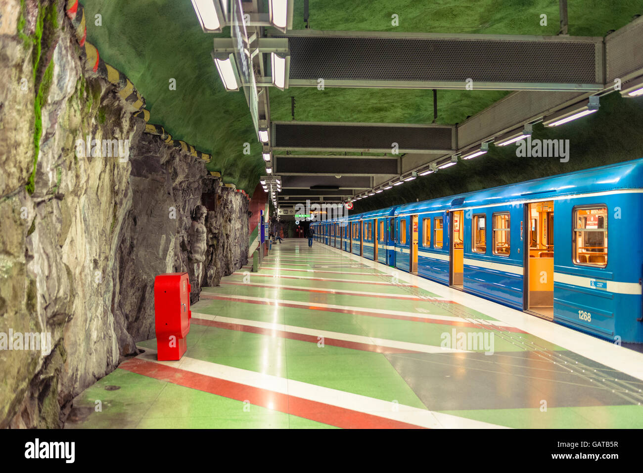 Subway station stockholm sweden hi-res stock photography and images - Alamy