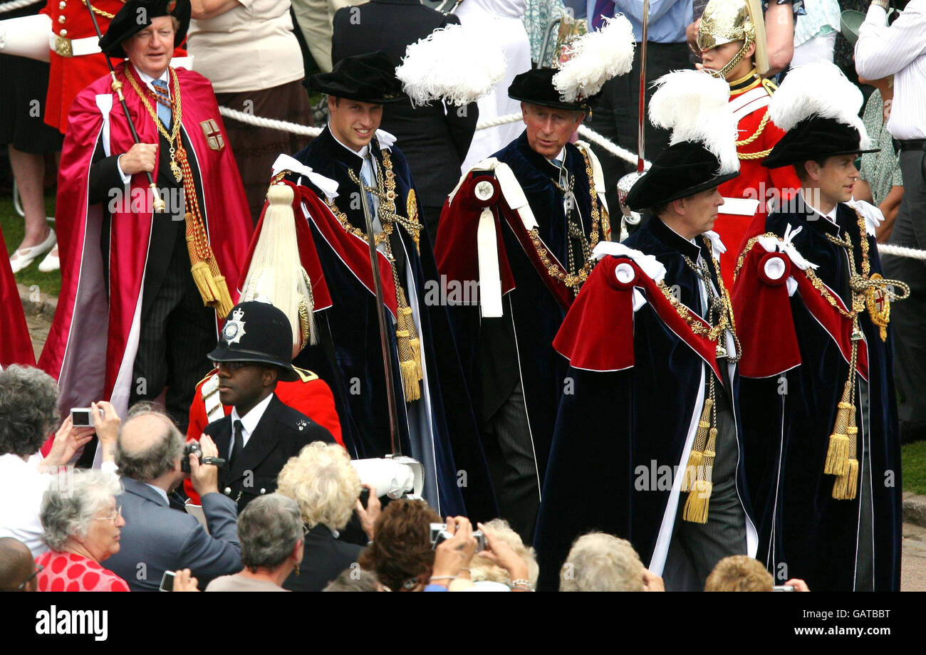 Order of the garter sash hi-res stock photography and images - Alamy