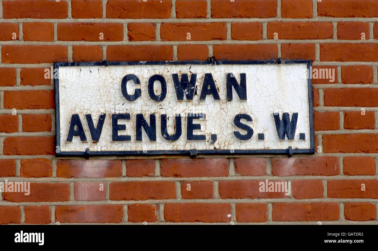 Barry George court case. A general view of the sign for Gowan Avenue ...