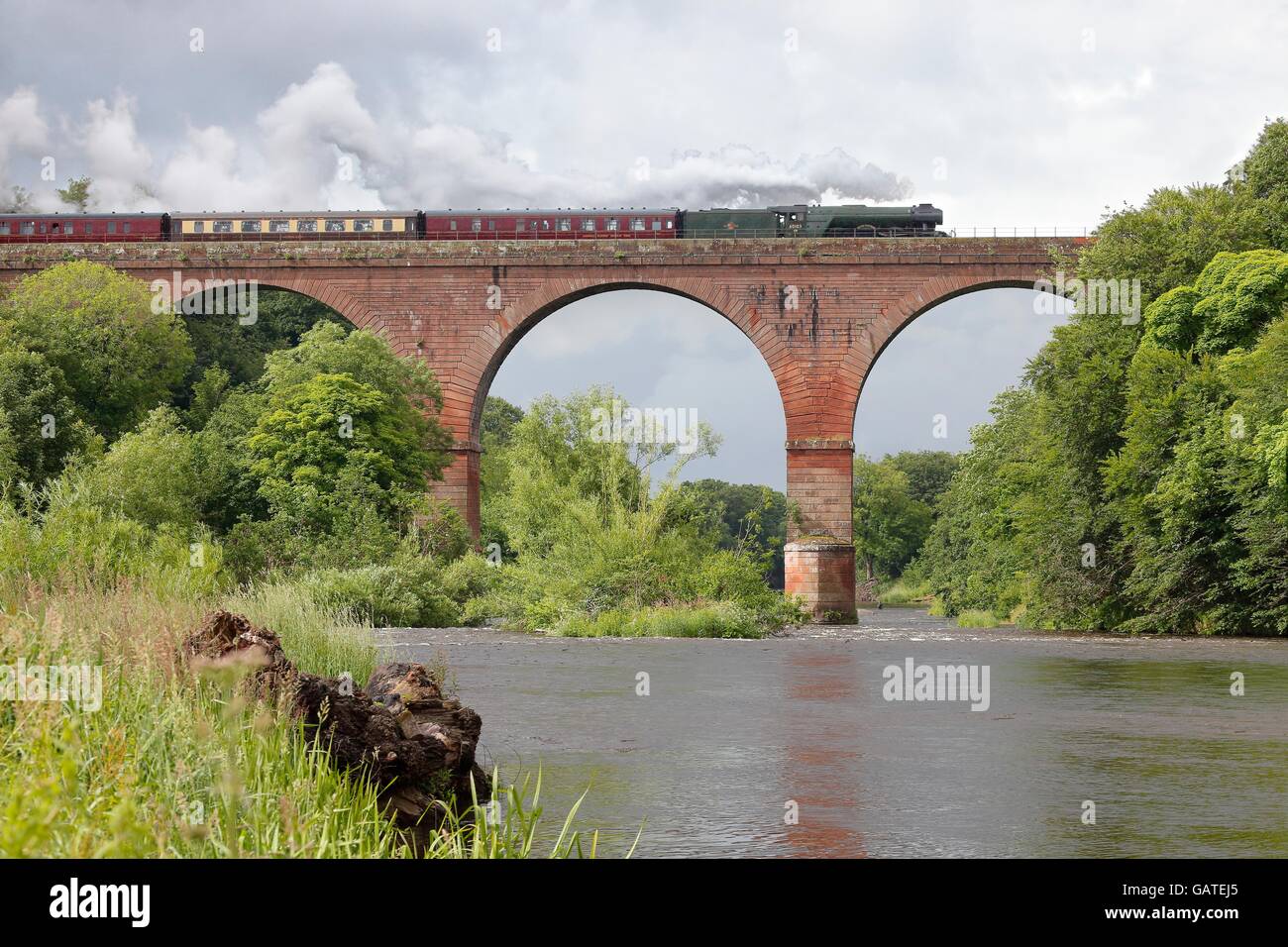 Steam train LNER A3 Class 4-6-2 no 60103 Flying Scotsman. Wetheral ...