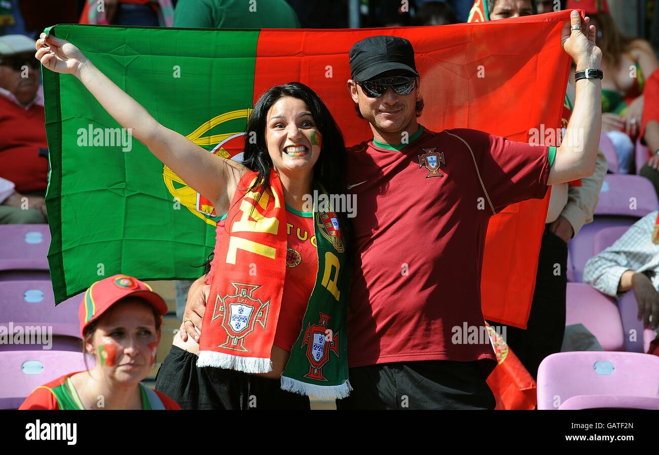 Soccer - UEFA European Championship 2008 - Group A - Czech Republic v ...