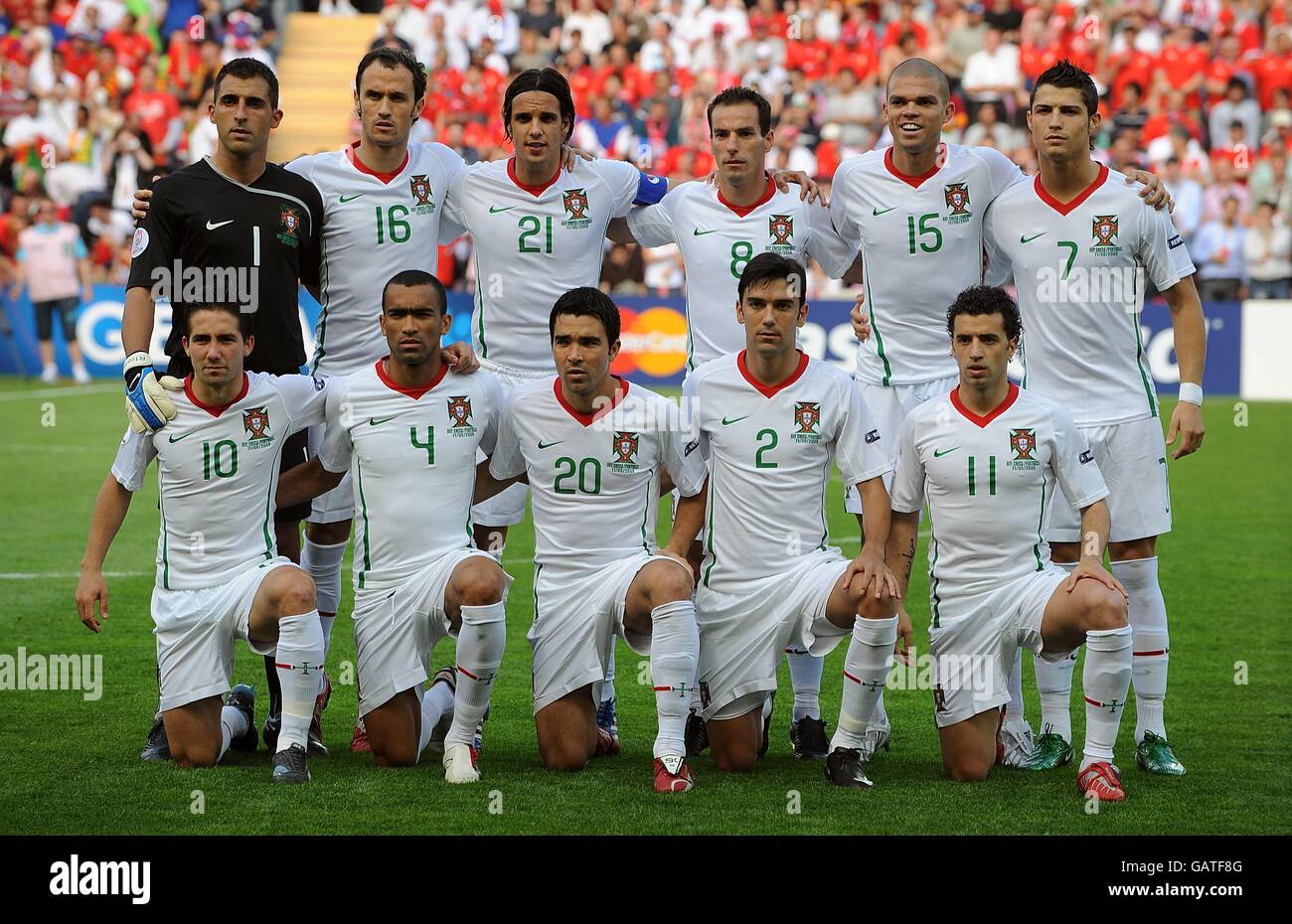 Soccer euro 2008 team portugal hi-res stock photography and images - Alamy