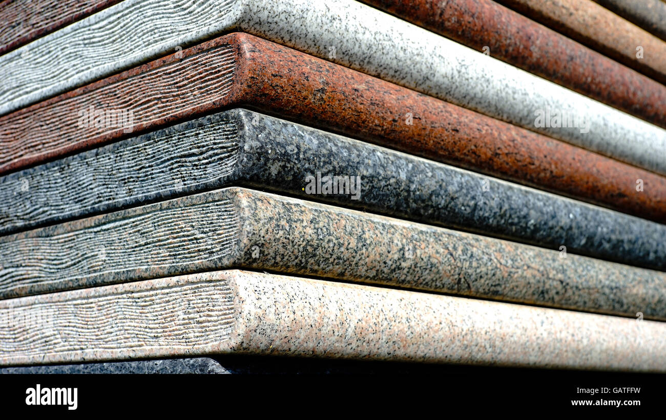 Book stack sculpture hi-res stock photography and images - Alamy