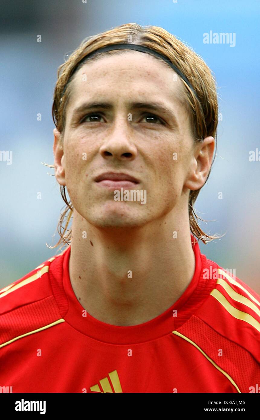 Soccer - UEFA European Championship 2008 - Group D - Sweden v Spain ...