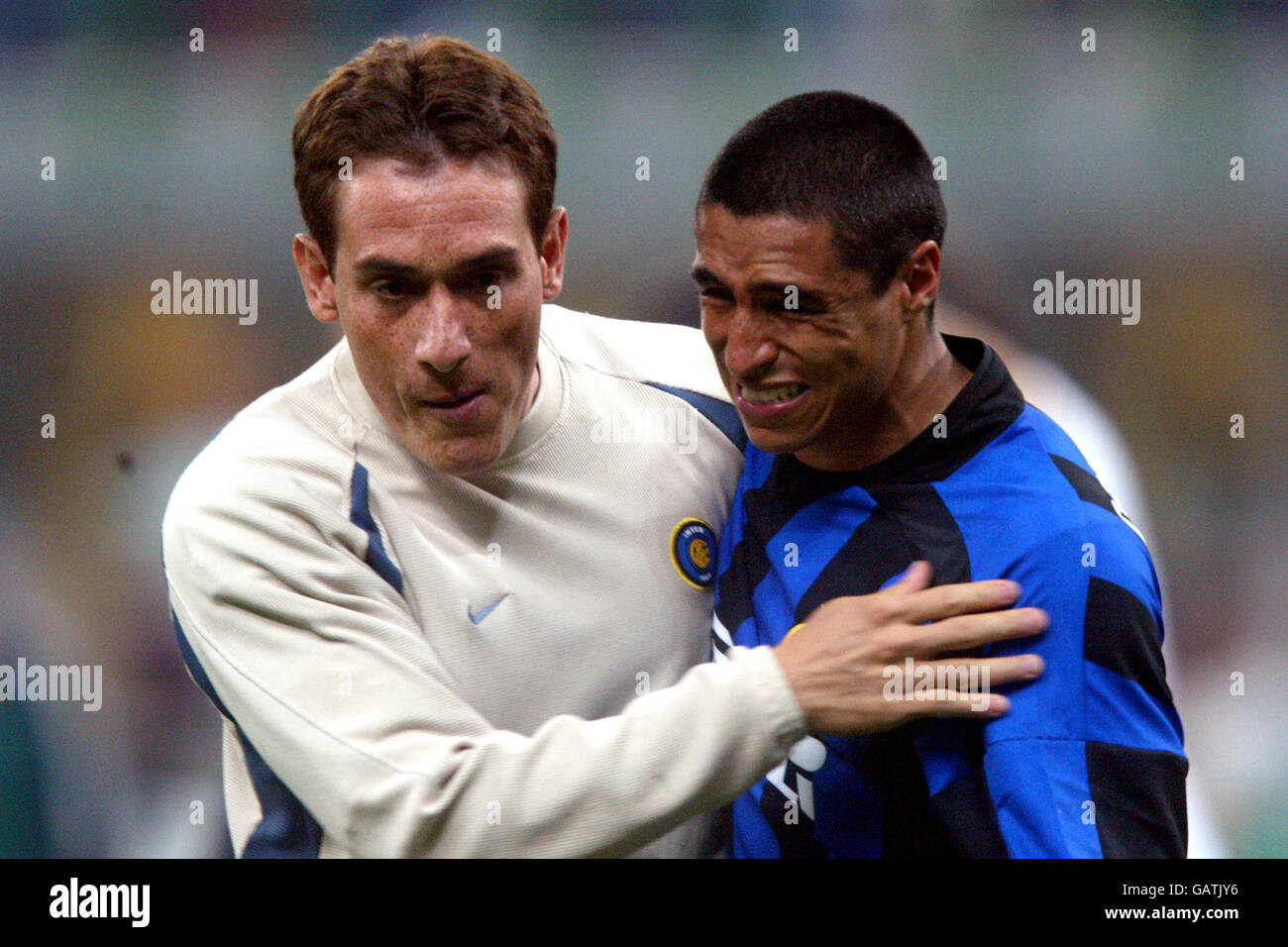 In tears at his final game hi-res stock photography and images - Alamy