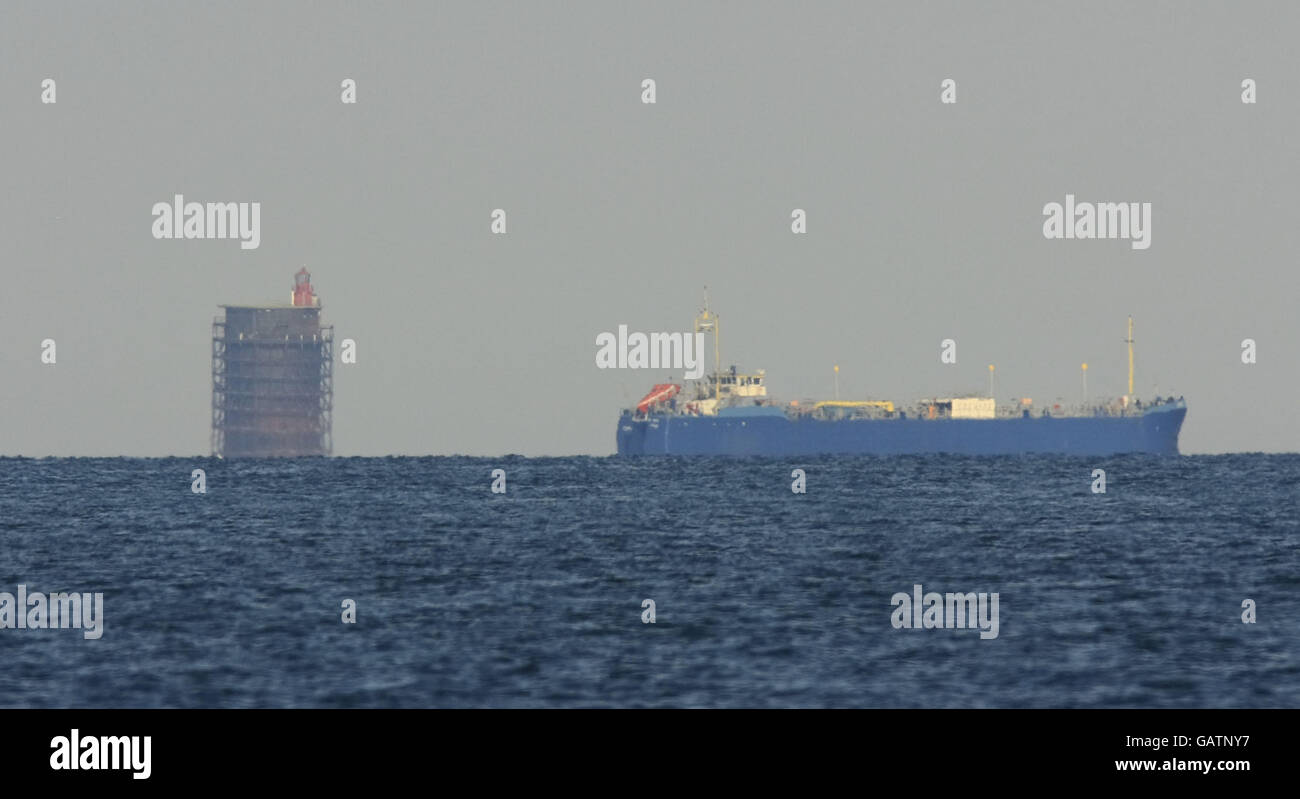 Nab tower isle of wight hi-res stock photography and images - Alamy