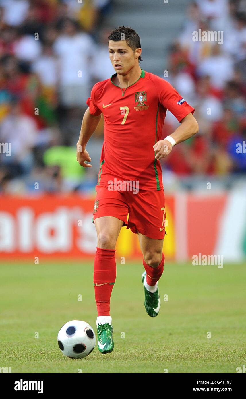 Ronaldo 2008 hi-res stock photography and images - Alamy