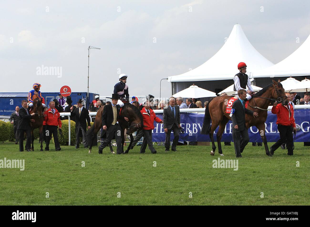 Horse Racing - 2008 Derby Festival - Derby Day - Epsom Downs Racecourse ...