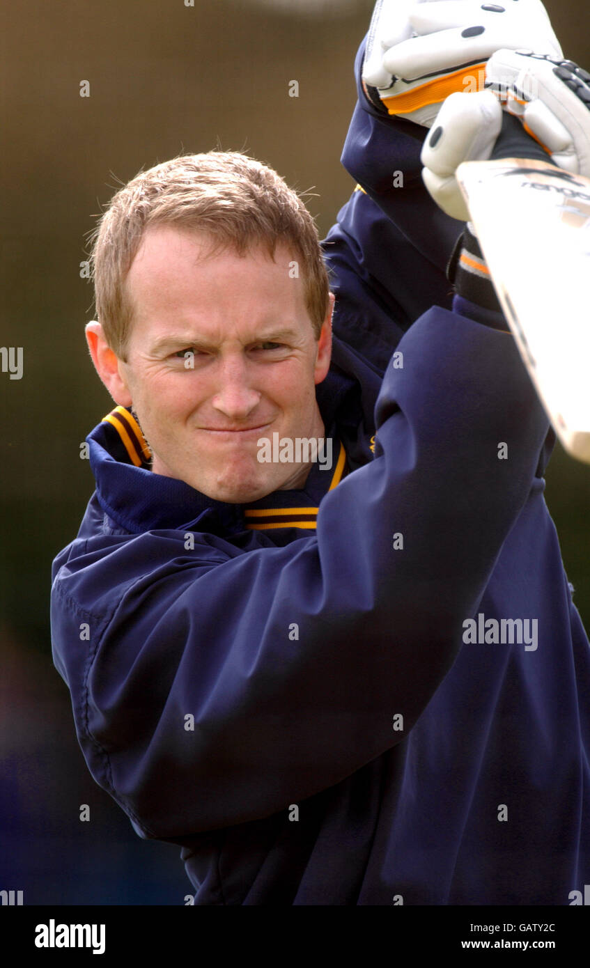 Cricket - Cheltenham & Gloucester Trophy - Third Round - Staffordshire ...