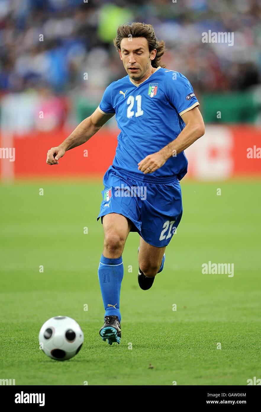 Soccer uefa european championship 2008 group italy romania letzigrund ...