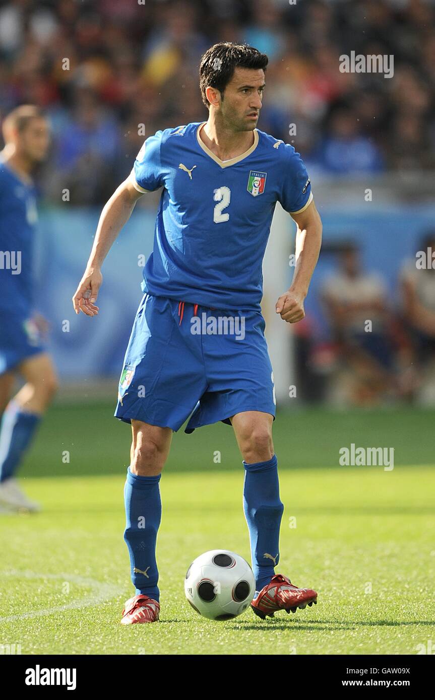 Soccer - UEFA European Championship 2008 - Group C - Italy v Romania ...