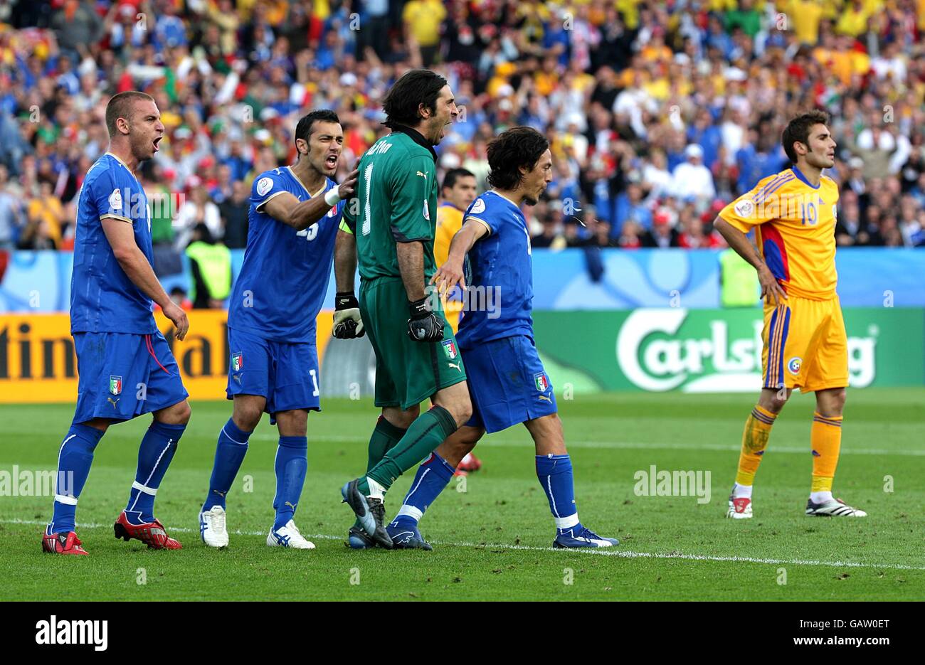 Full length football eurogal euro 2008 euro2008 italrom hi-res stock ...