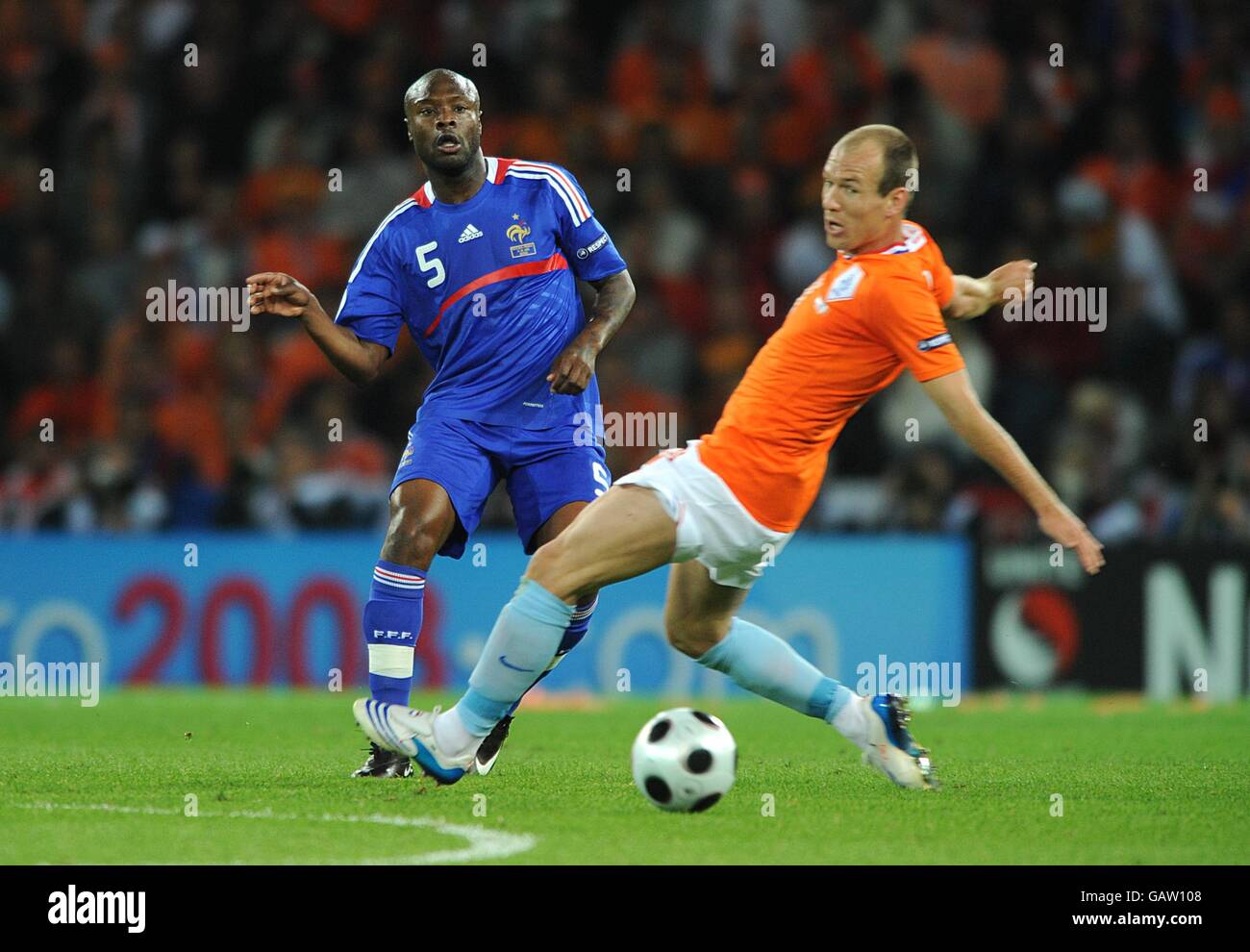 Soccer - UEFA European Championship 2008 - Group C - Holland v France ...