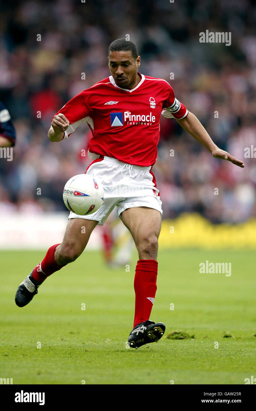 Des walker sheffield forest hi-res stock photography and images - Alamy