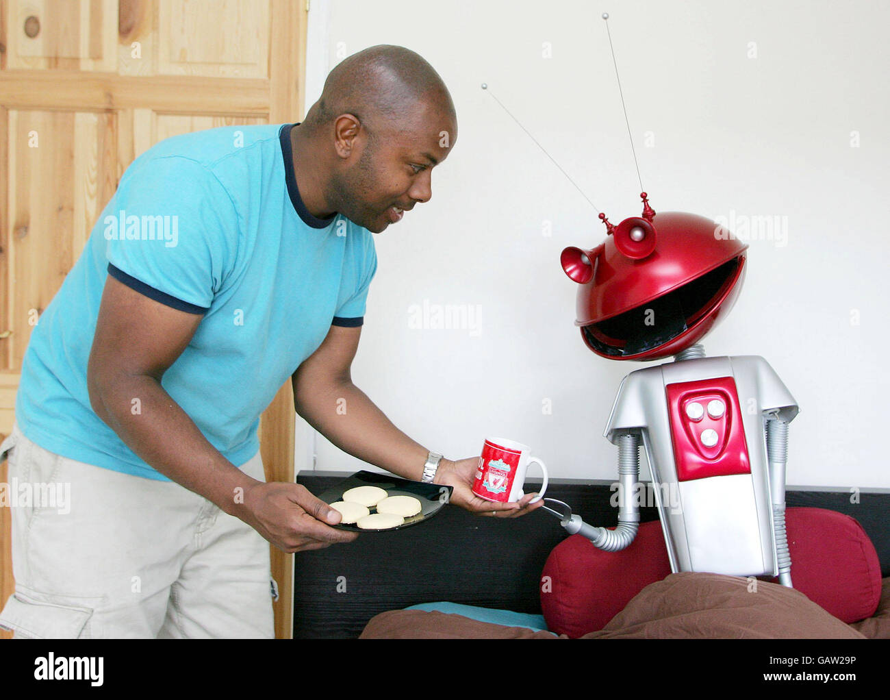 Smash potato robot hi-res stock photography and images - Alamy