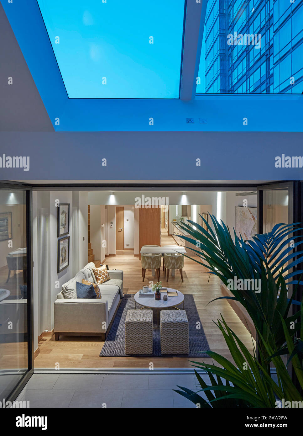 Interior room showing roof hi-res stock photography and images - Alamy