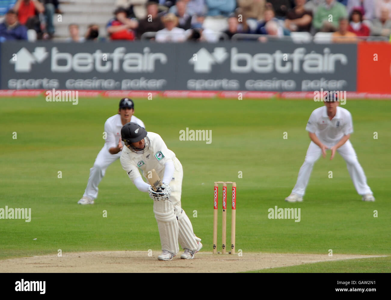 New Zealand's Jamie How in action against England at Trent Bridge Stock ...
