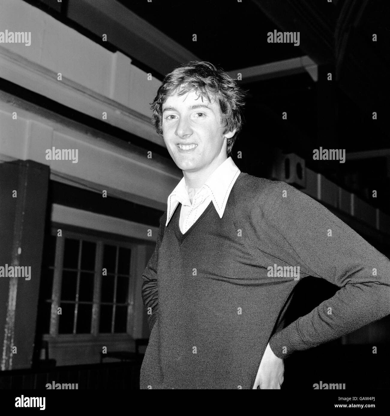 Robin cousins skating hi-res stock photography and images - Alamy