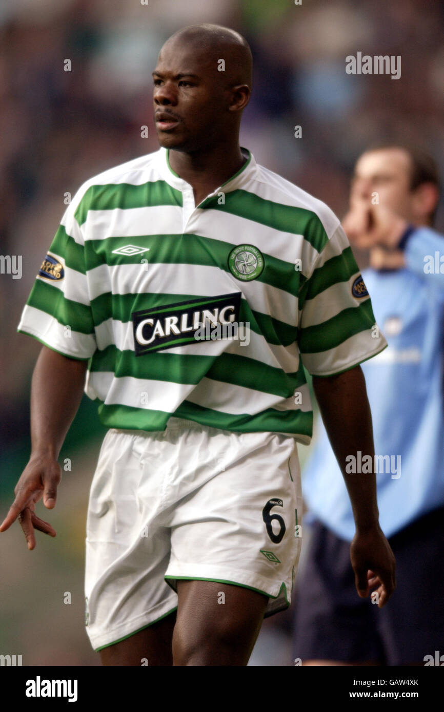 Soccer - Bank of Scotland Premier League - Celtic v Dundee. Bobo Balde ...