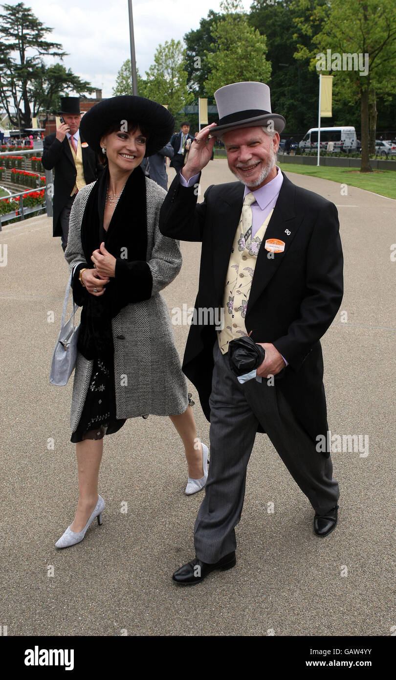 David gold businessman hi-res stock photography and images - Alamy