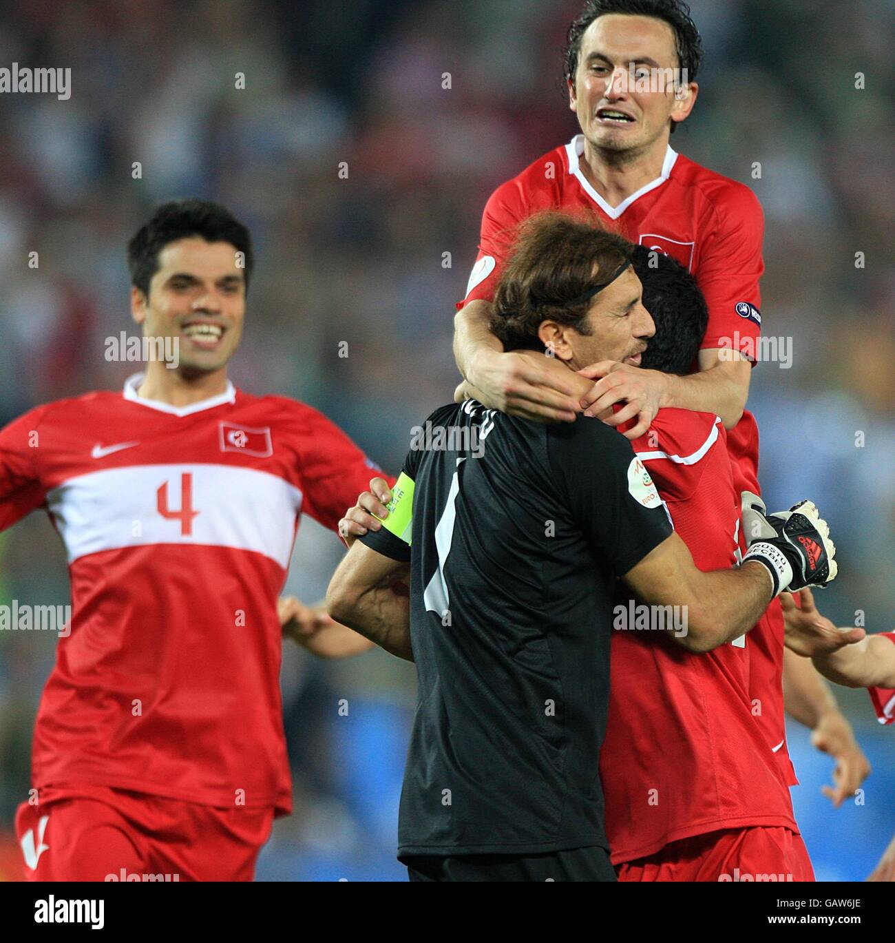 Turkey goalkeeper rustu recber hi-res stock photography and images - Alamy
