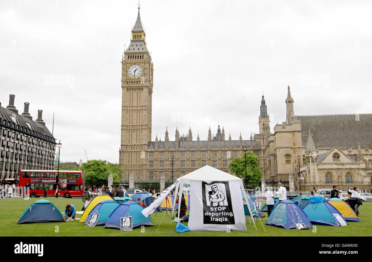 Tent protesters in Parliament Square Stock Photo - Alamy