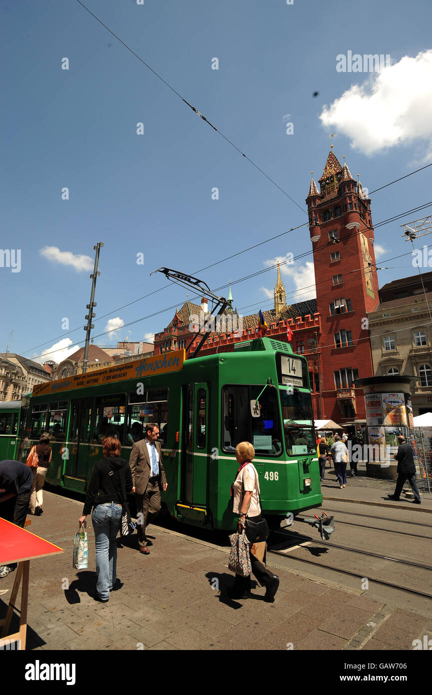 A tram arrives in the Marktplatz (Market square) in Basel Stock Photo ...