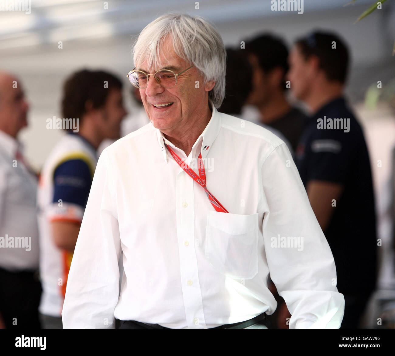 F1 motorhome hi-res stock photography and images - Alamy