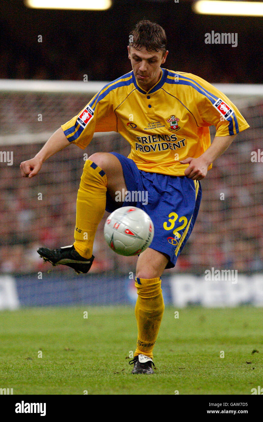 Soccer - AXA FA Cup - Final - Arsenal v Southampton. Chris Baird ...