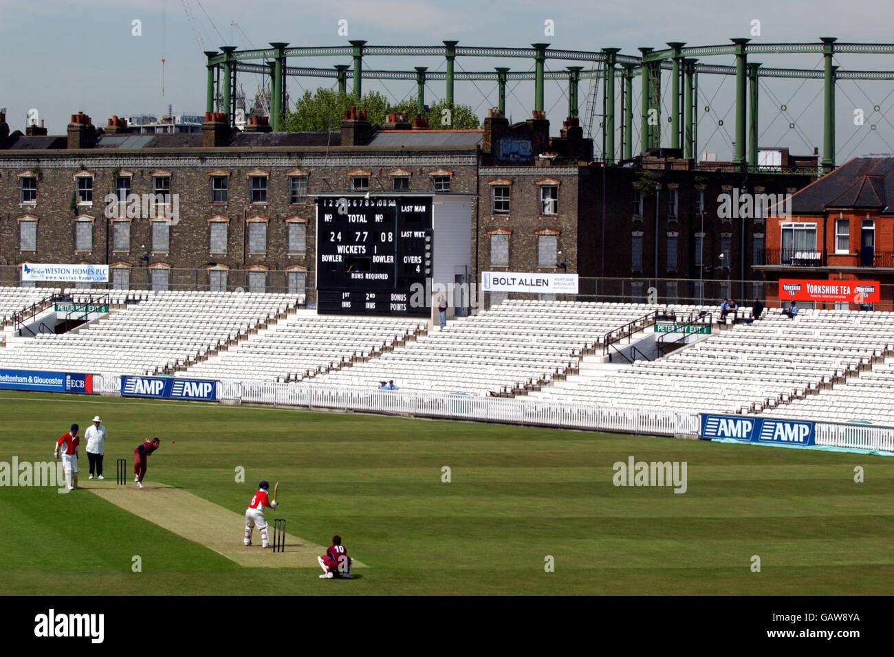 Whitgift school ben hollioake memorial trophy hi-res stock photography ...
