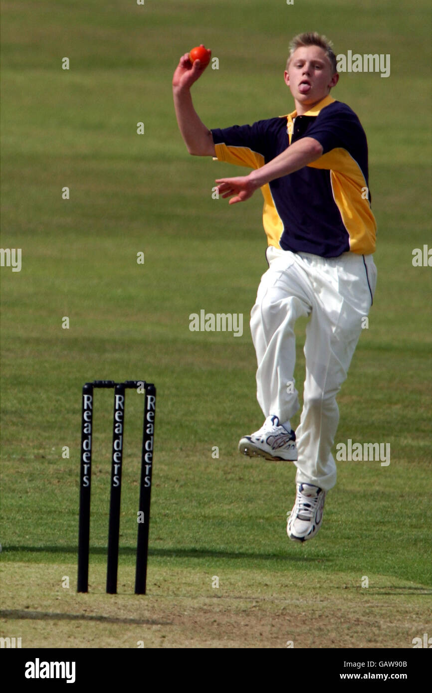 Whitgift school ben hollioake memorial trophy hi-res stock photography ...