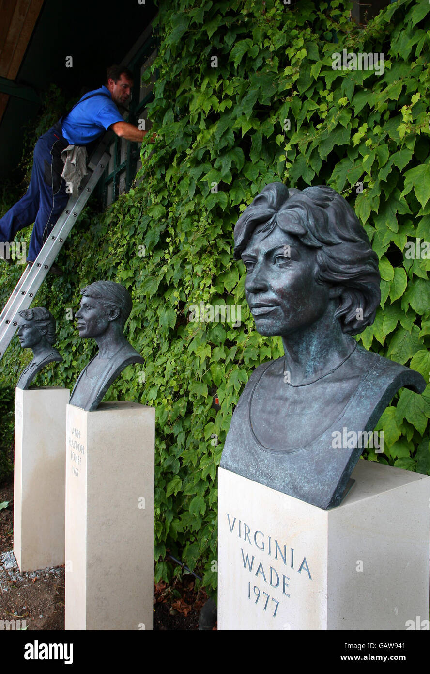Ann jones wimbledon hi-res stock photography and images - Alamy