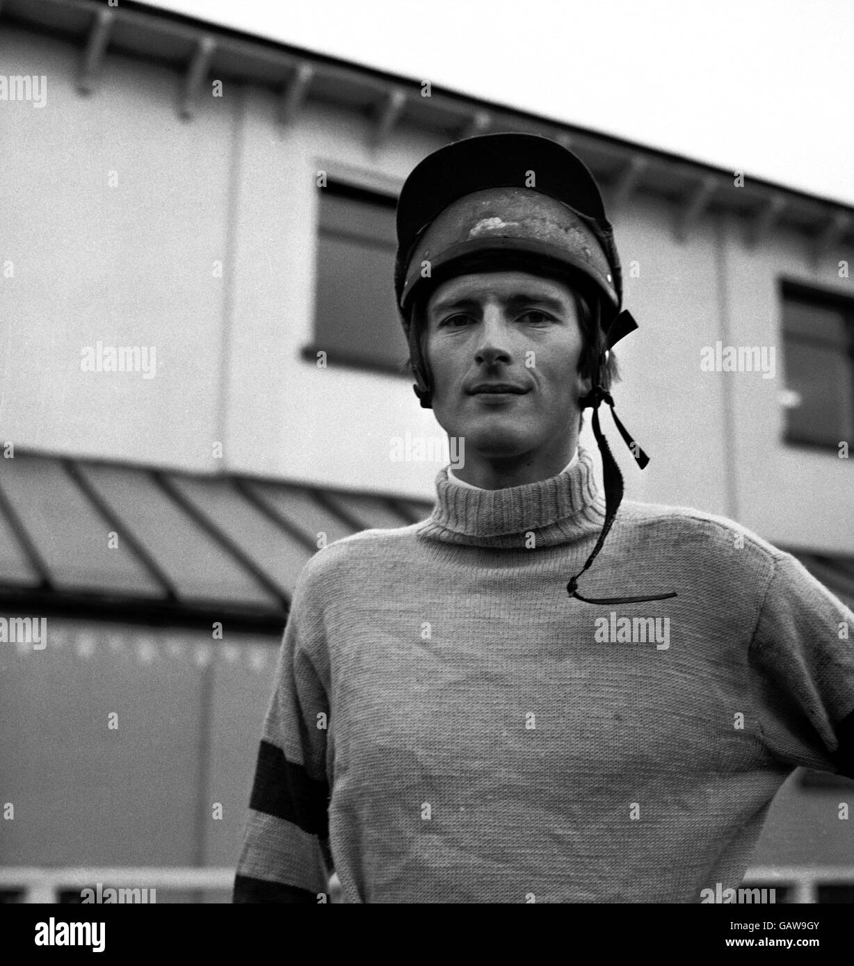 Jockey michael dickinson hi-res stock photography and images - Alamy