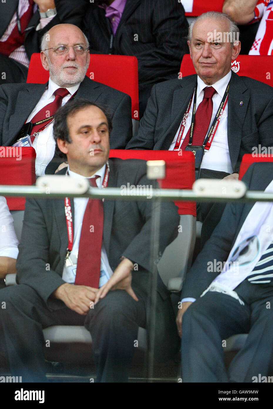 Fa chairman geoff thompson hi-res stock photography and images - Alamy