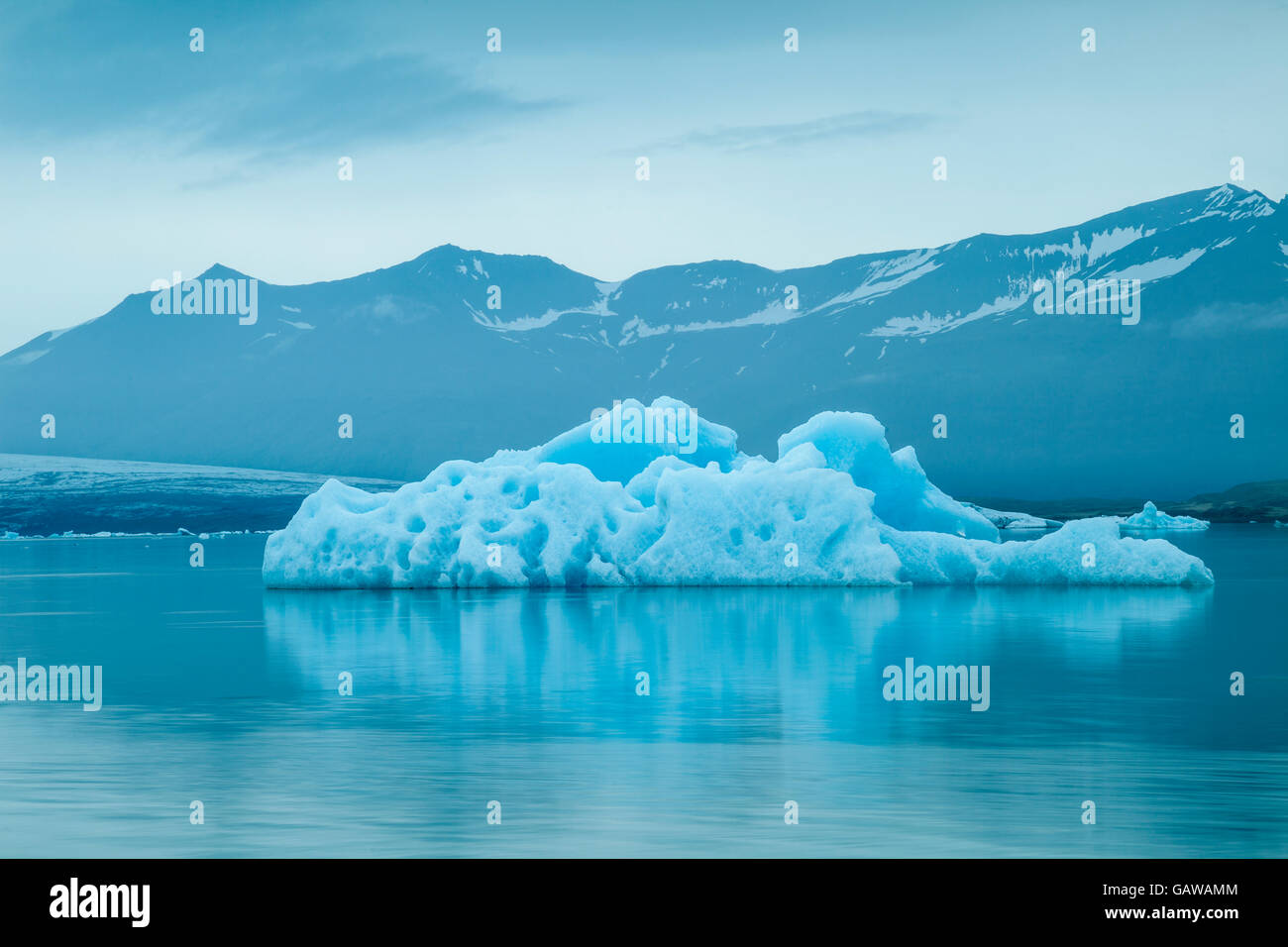 Block glacier hi-res stock photography and images - Alamy