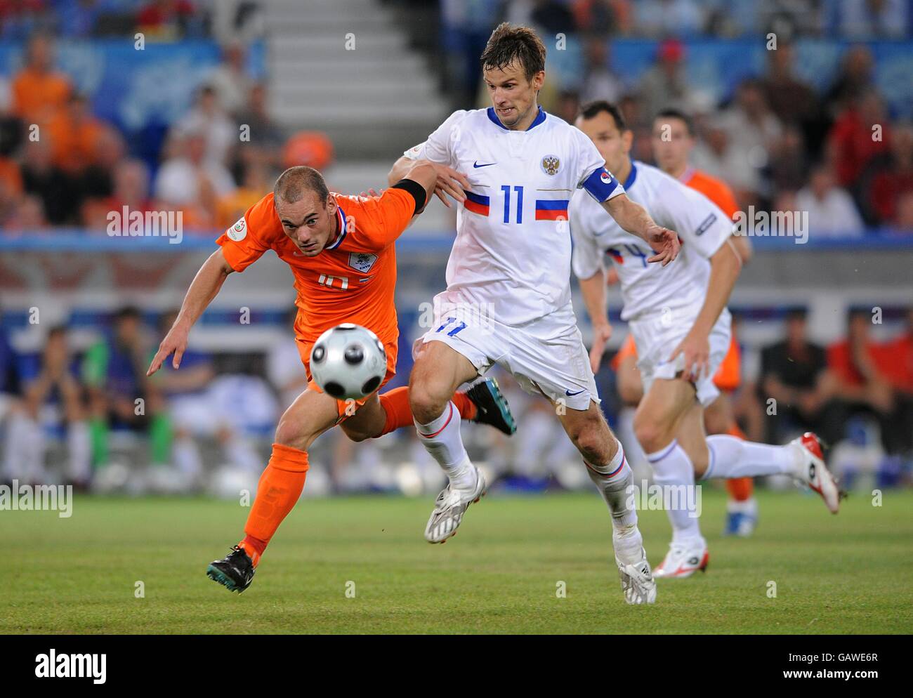 Wesley sneijder euro 2008 hi-res stock photography and images - Alamy