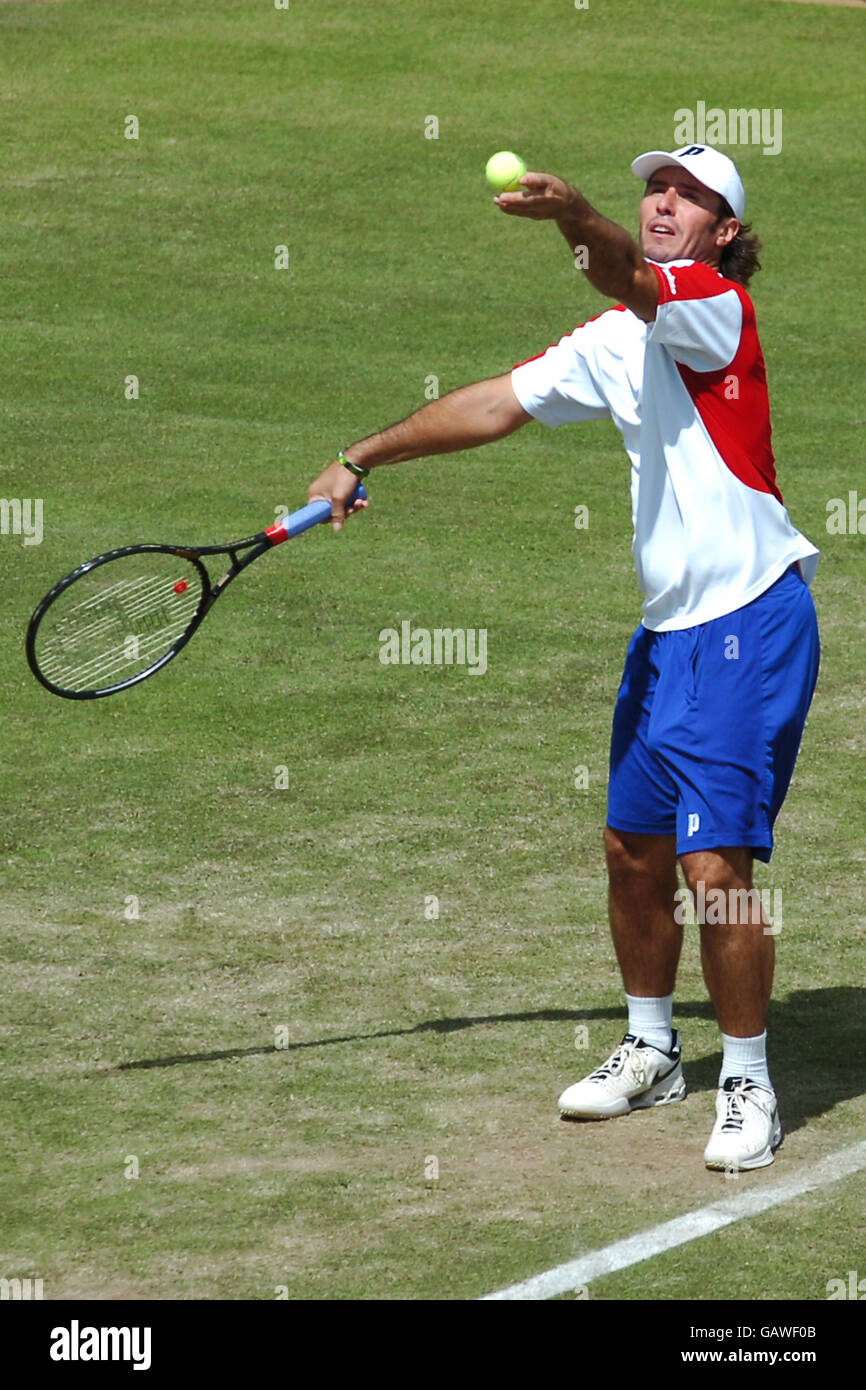 USA's Vincent Spadea during his match against France's Gael Monfils ...