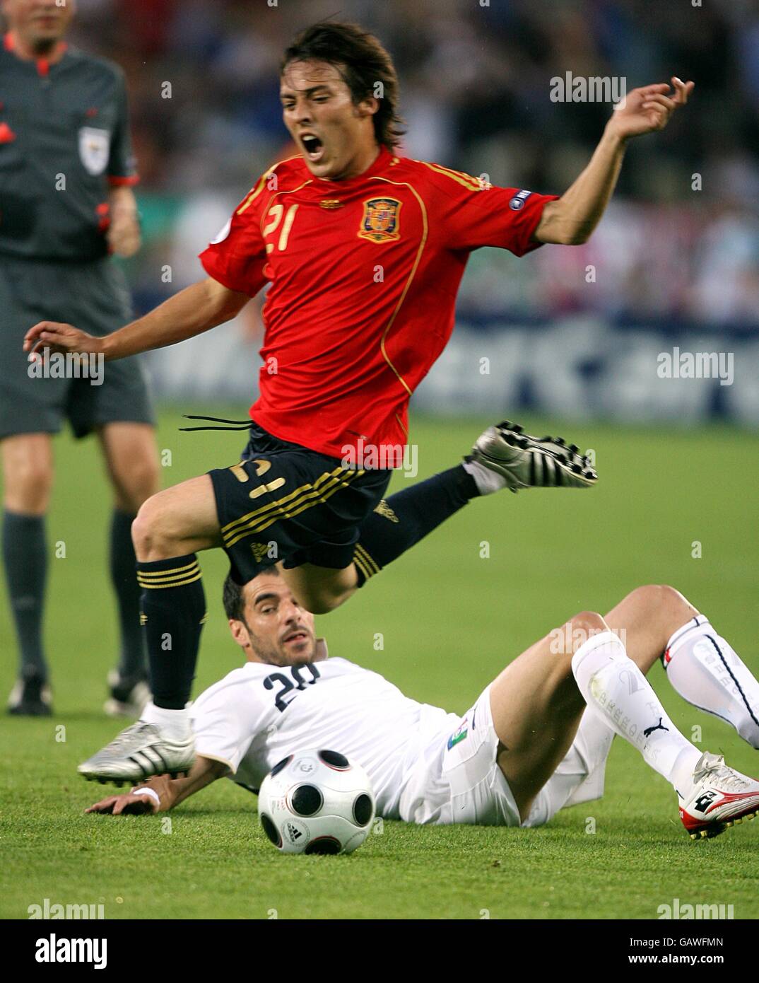 Simone silva hi-res stock photography and images - Alamy