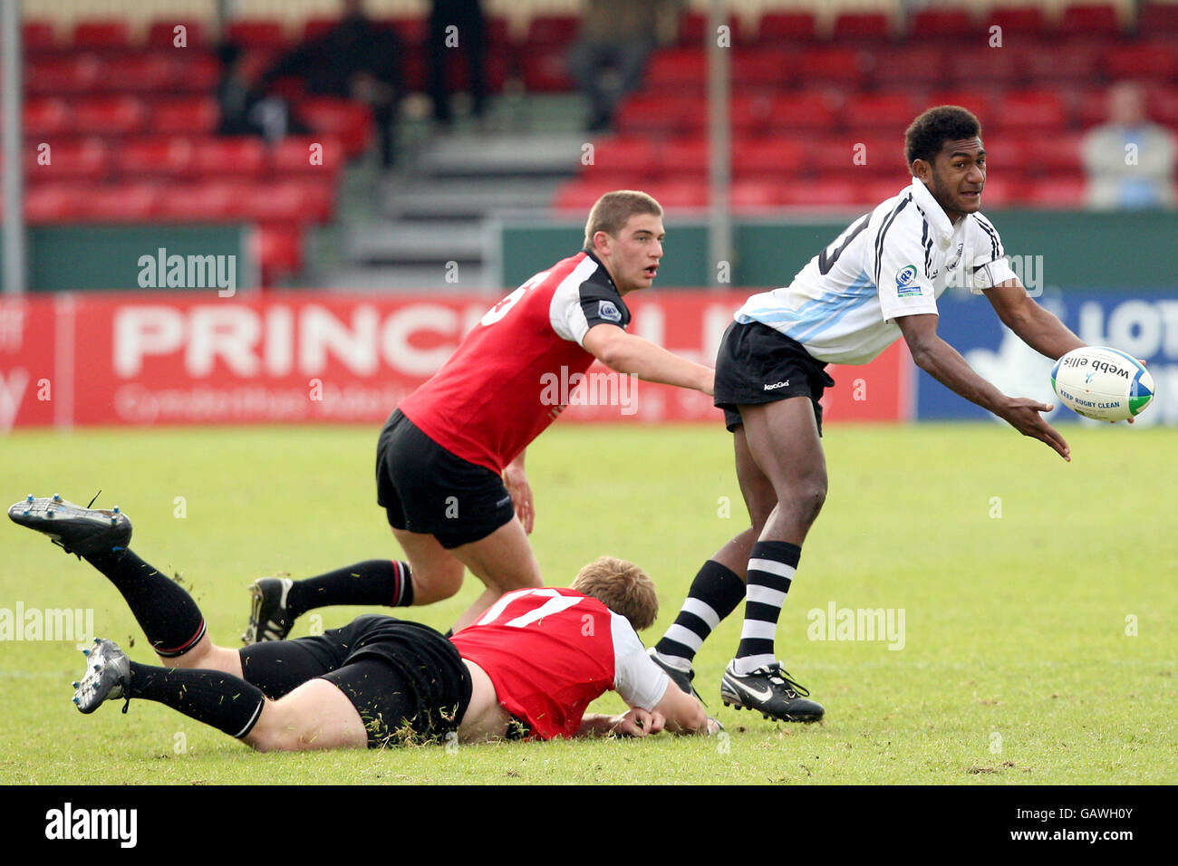 Canadas russell ward struan robertson challenge fijis ratu natubavivi ...