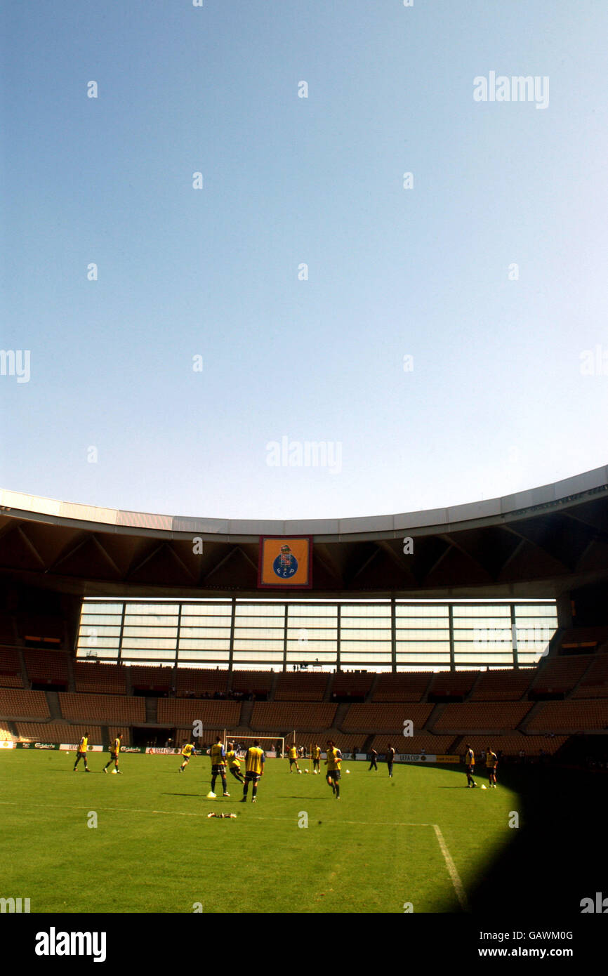 Soccer - UEFA Cup Final Stock Photo - Alamy