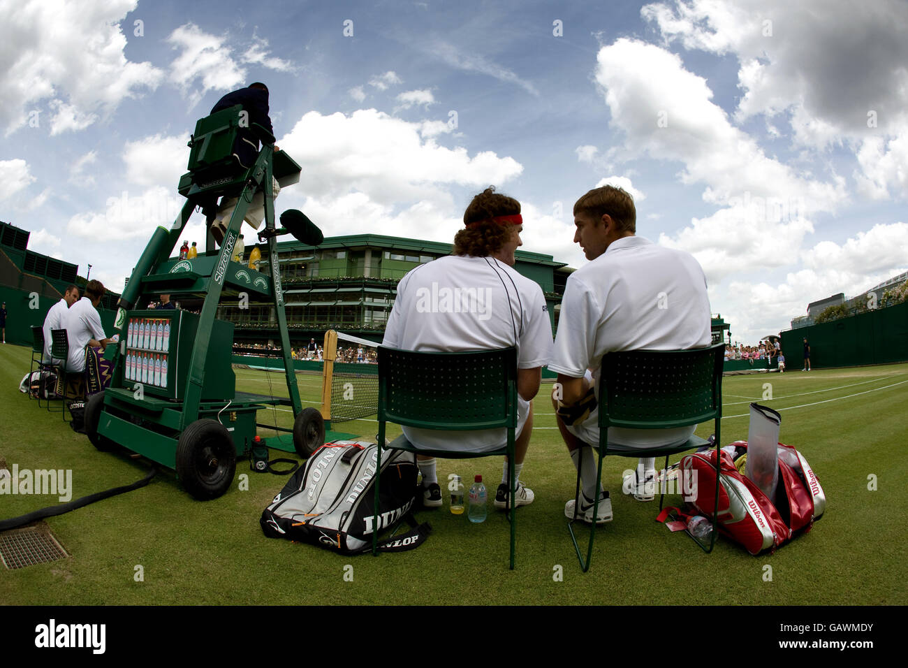Jamie Murray (l) and his mens doubles partner Max Mirnyi Stock Photo ...
