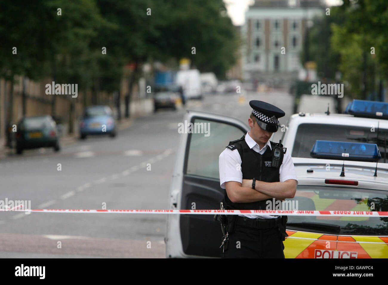 Islington row police hi-res stock photography and images - Alamy